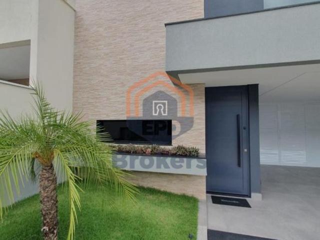 Casa em Condominio em Engordadouro Jundiaí, SP