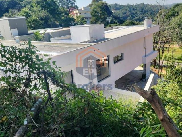 Casa em Condominio em Fazenda Velha Cajamar, SP