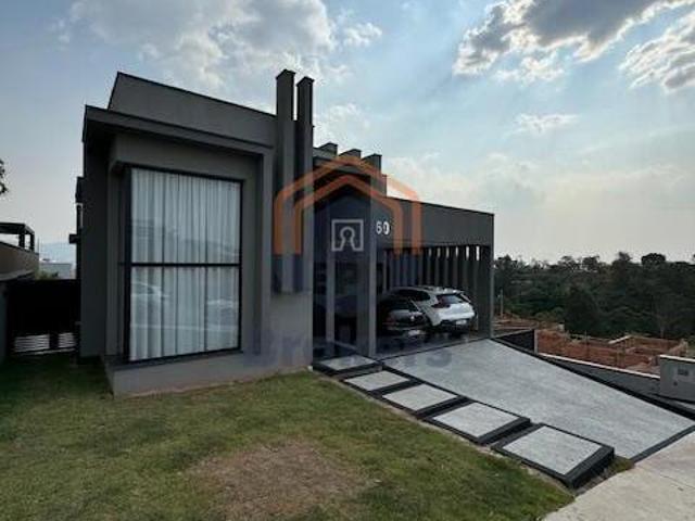 Casa em Condominio em Horto Florestal Jundiaí, SP