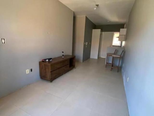 Casa em Condomínio em Hípica