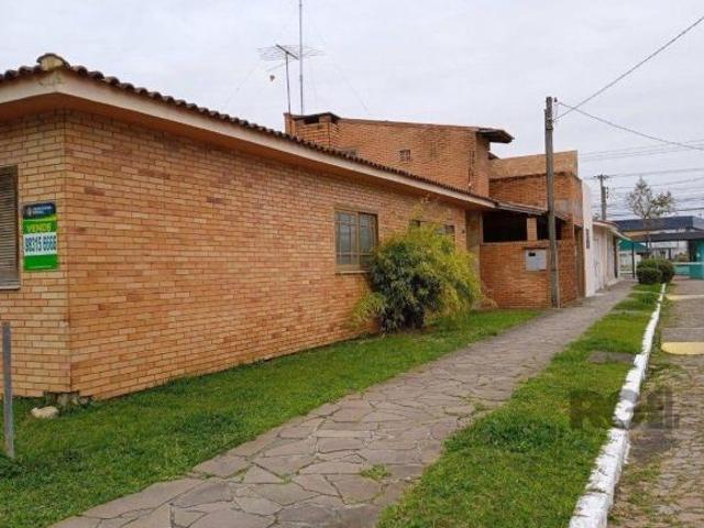 Casa em Condomínio em Hípica