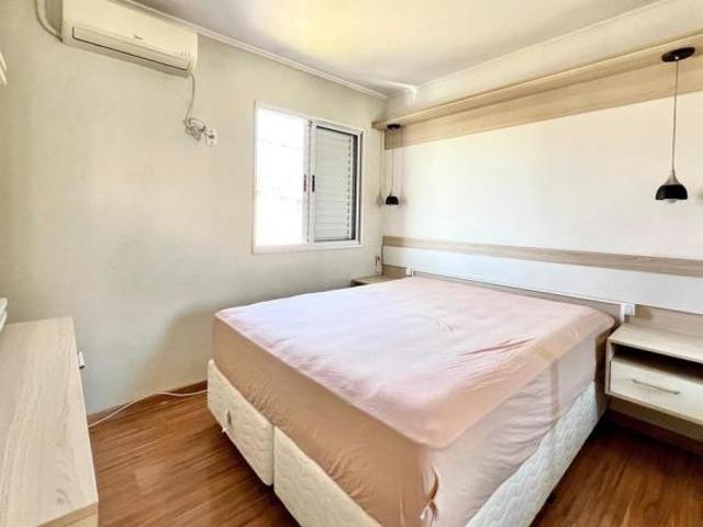 Casa em Condomínio em Igara