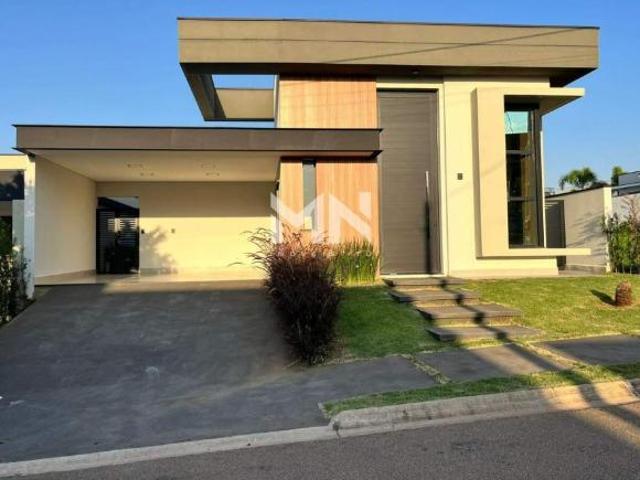 Casa em Condomínio em Itu Una com 3 suítes, varanda gourmet e 4 vagas