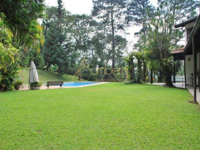 Casa em condomínio em Itapecerica da Serra. Relaxe todos os dias