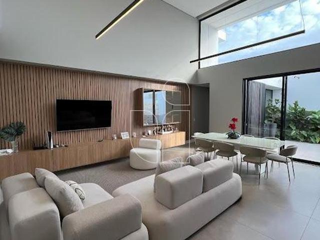 Casa em Condomínio em Jardim América Marília, SP