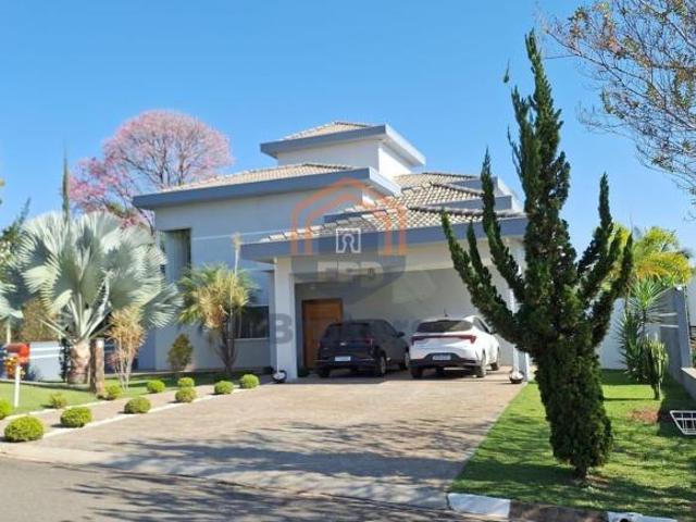 Casa em Condominio em Jardim Primavera Itupeva, SP