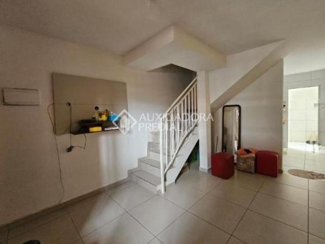 Casa em condomínio em Jardim Santo André
