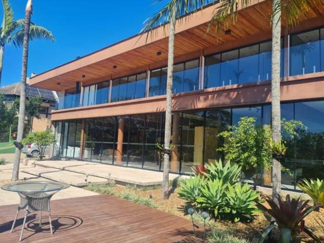 CASA EM CONDOMÍNIO EM JUNDIAÍ RESIDENCIAL SÃO DOMINGOS VISTA CINEMATÓGRÁFICA