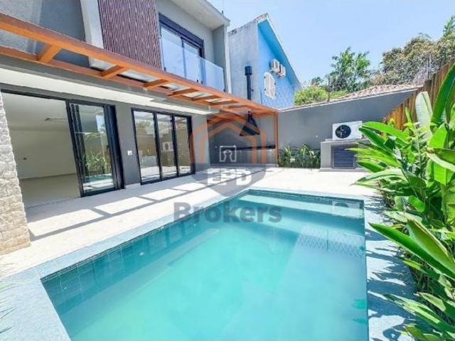 Casa em Condominio em Juquehy São Sebastião, SP