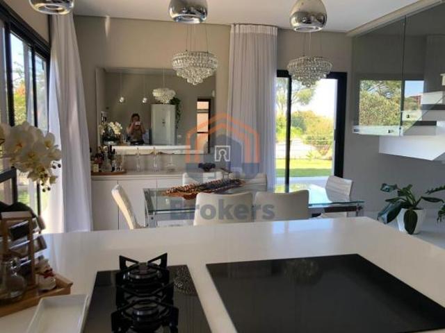 Casa em Condominio em Loteamento Terras de Genova Jundiaí, SP