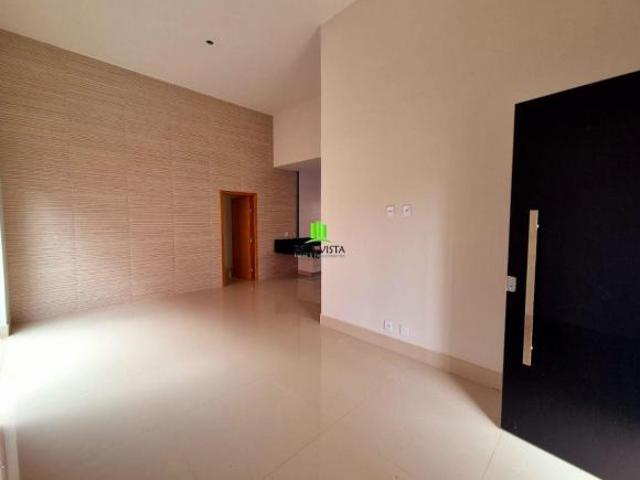 Casa em condomínio em Lagoa Mansões com 215.46 m², 3 quarto s, 1 suíte s, 2 vaga s