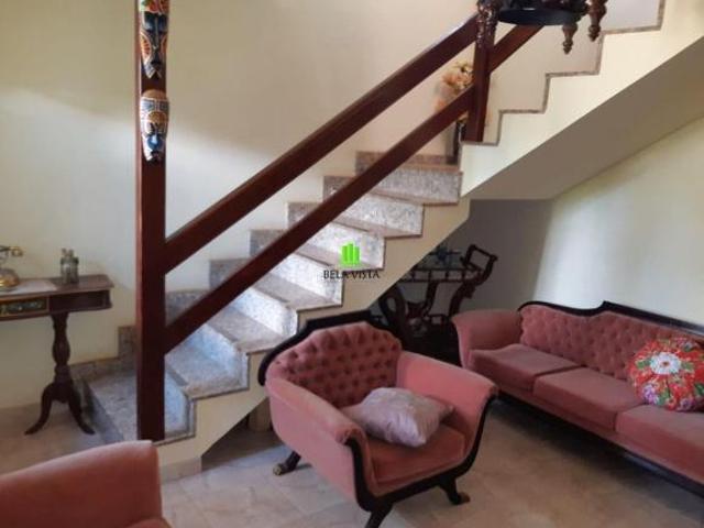 Casa em condomínio em Morada Do Lago com 220.00 m², 2 quarto s, 1 suíte s, 6 vaga s