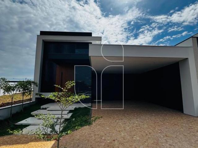 Casa em Condomínio em São Miguel Marília, SP