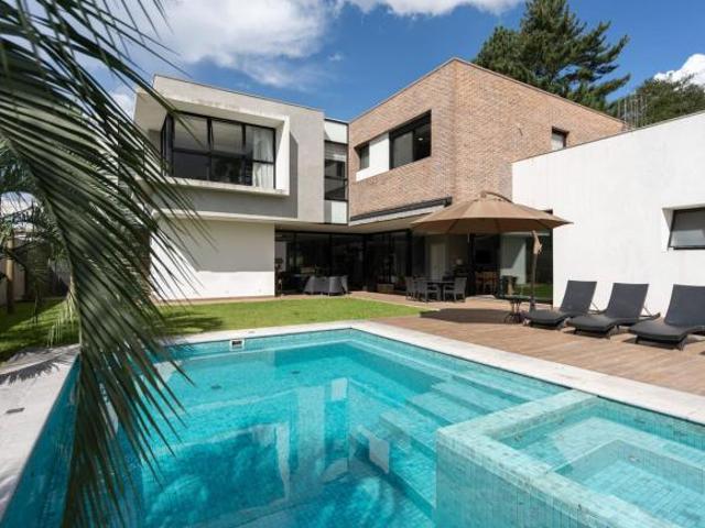 Casa em condomínio em São João ARYA1