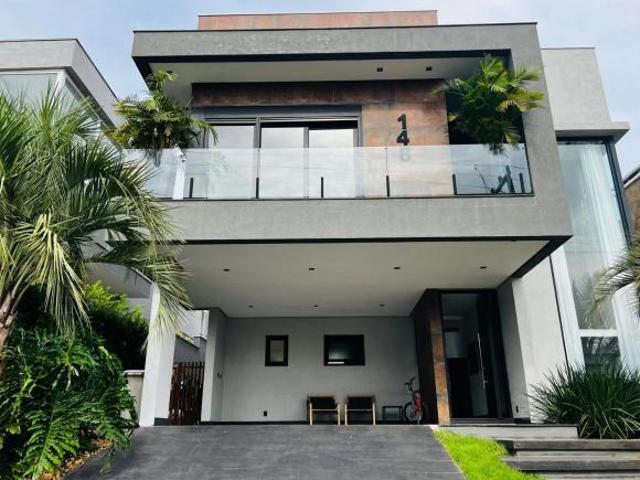 Casa em Condomínio em São Vicente