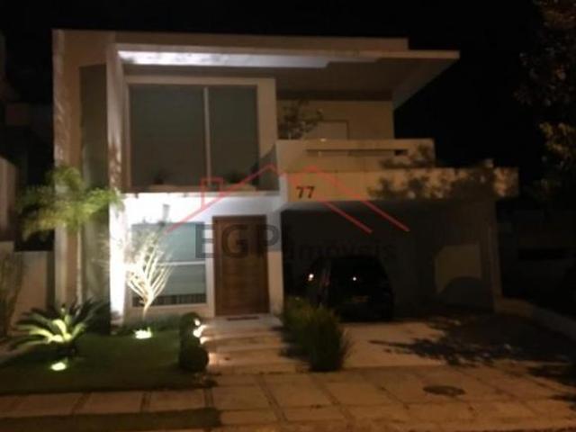 Casa em Condomínio em Sorocaba SP: 3 quartos, 3 suítes, 3 salas e 385m² de área!