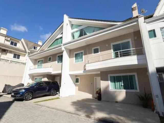 Casa em condominio em SANTA FELICIDADE com 160m²
