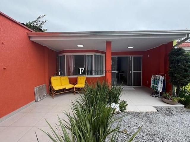 Casa em condomínio em Pontal do Sul Próximo do Mar