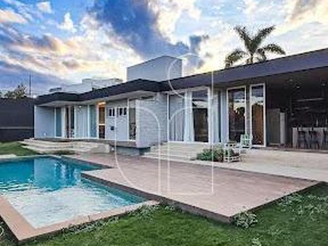 Casa em Condomínio em Portal da Serra Marília, SP