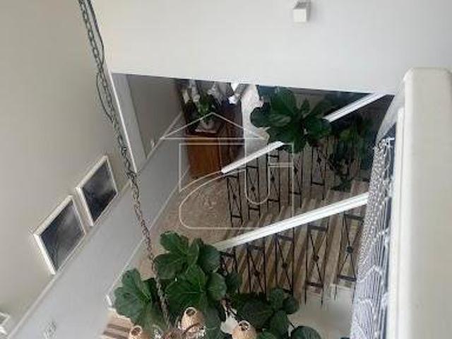 Casa em Condomínio em Parque das Esmeraldas Marília, SP