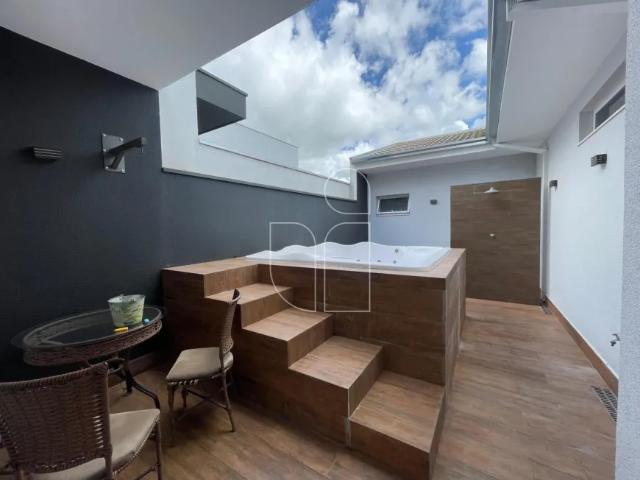 Casa em Condomínio em Parque das Esmeraldas Marília, SP