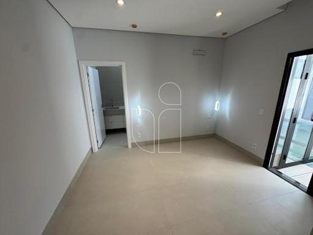 Casa em Condomínio em Parque das Esmeraldas II Marília, SP