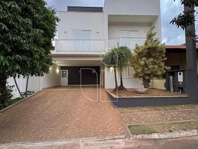 Casa em Condomínio em Parque das Industrias Marília