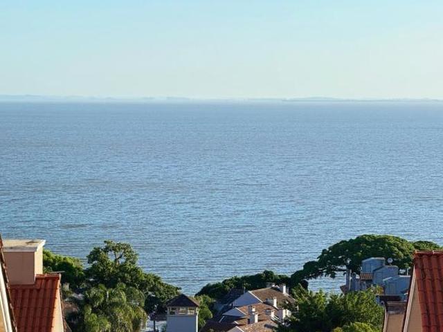 Casa em Condomínio em Pedra Redonda
