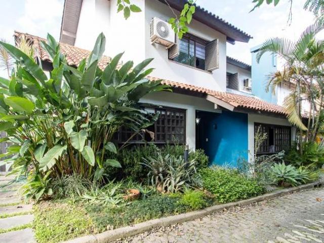 Casa em Condomínio em Pedra Redonda