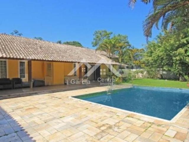 Casa em condomínio em Peruíbe