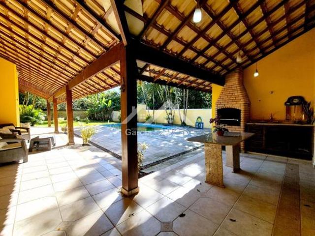Casa em condomínio em Peruíbe