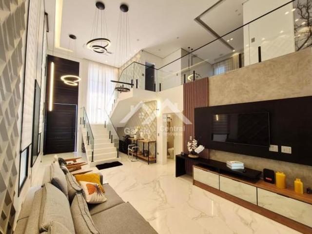 Casa em condomínio em Peruíbe
