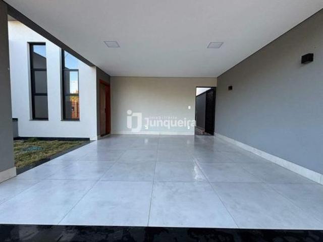 Casa em Condomínio em Piracicaba Jardim Califórnia | 3 dorms 1 suíte + piscina