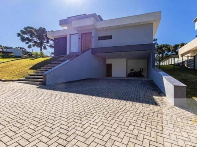 Casa em Condomínio em Piraquara
