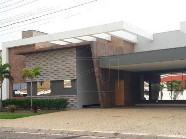 Casa em condomínio em Residencial Portal da Serra Marília, SP por R$ 2.800.000