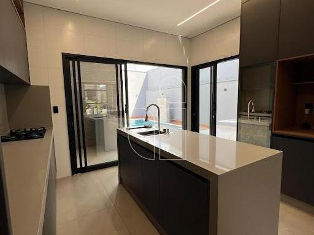 Casa em Condomínio em Residencial Vale Verde Marília, SP