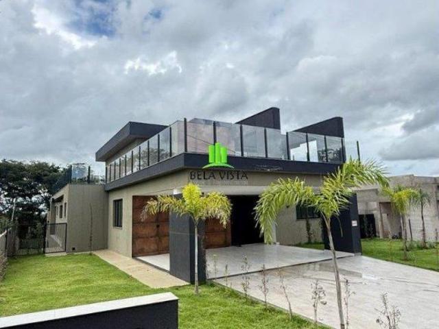 Casa em condomínio em Residencial Vitória I com 417.00 m², 4 quarto s, 4 suíte s, 4 vaga s