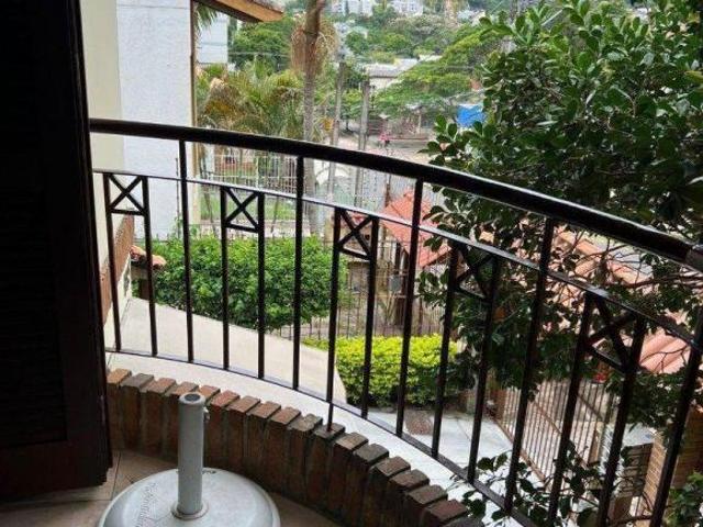 Casa em Condomínio em Teresópolis