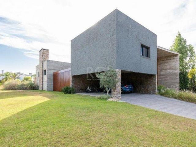 Casa em Condomínio em Terraville