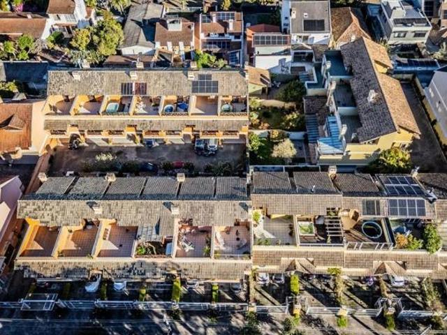 Casa em Condomínio em Tristeza