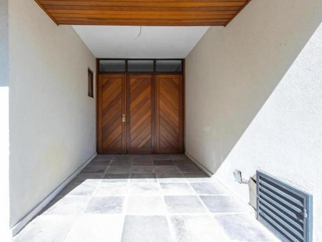 Casa em Condomínio em Tristeza