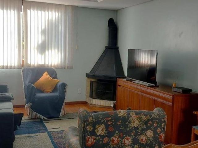 Casa em Condomínio em Tristeza