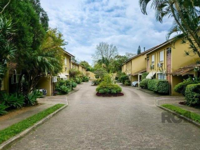 Casa em Condomínio em Tristeza