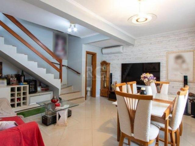 Casa em Condomínio em Tristeza