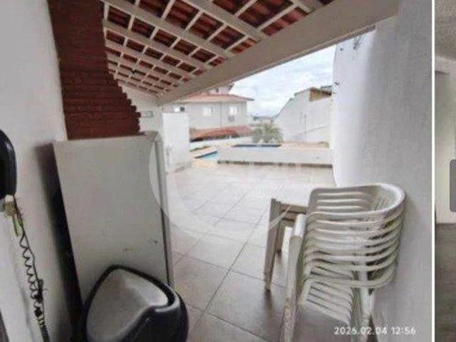 Casa em Condomínio em Vila Domitila