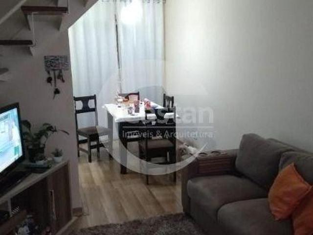 Casa em Condomínio em Vila Ema