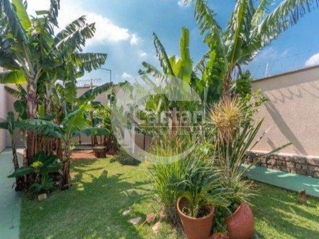 Casa em Condomínio em Vila Santa Clara