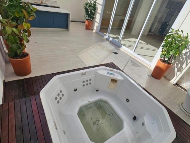 Casa em Condomínio Espetacular