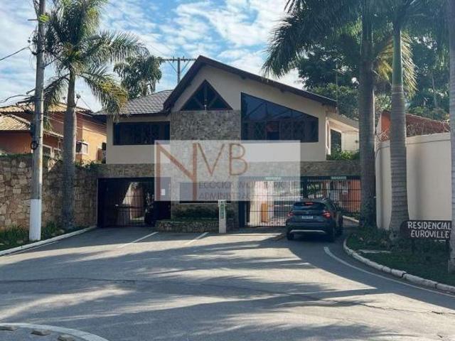 Casa em Condomínio Euroville, Carapicuíba: 5 Quartos, 375m² à Venda