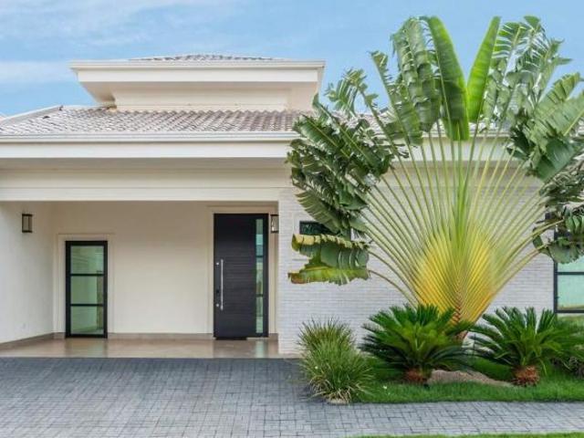 Casa em Condomínio Exclusiva com 3 Quartos 1 Suíte em Costa Leste, Três Lagoas